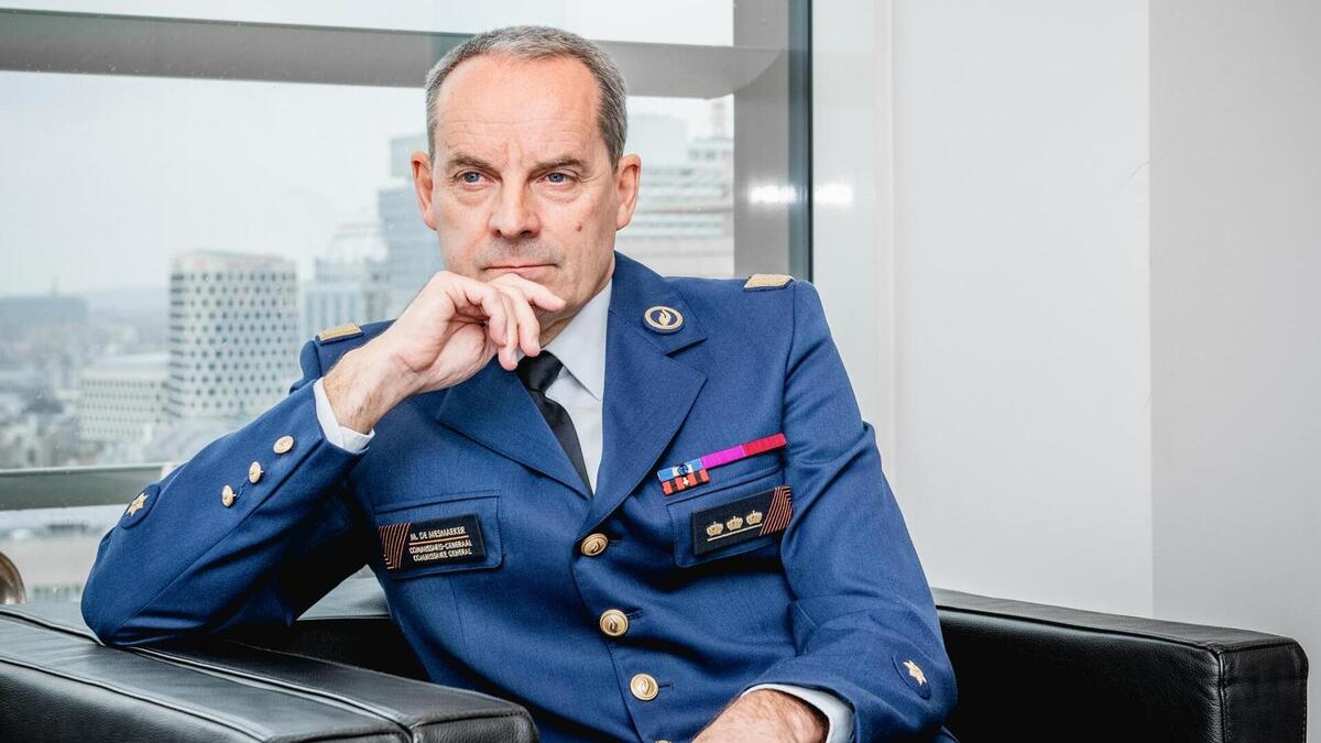 Moet commissaris-generaal van federale politie straks opstappen? “Bevoegde ministers hebben hem ...